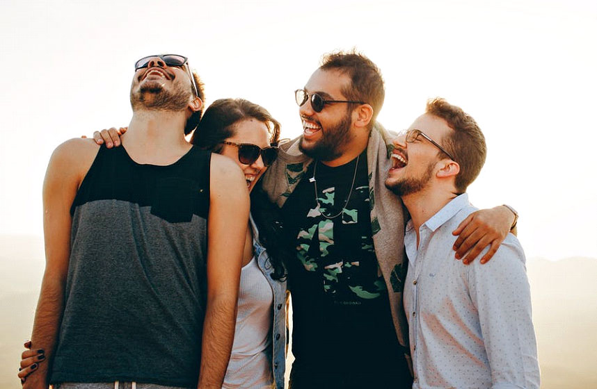 8 Emotional Tricks to Make People Immediately Like You